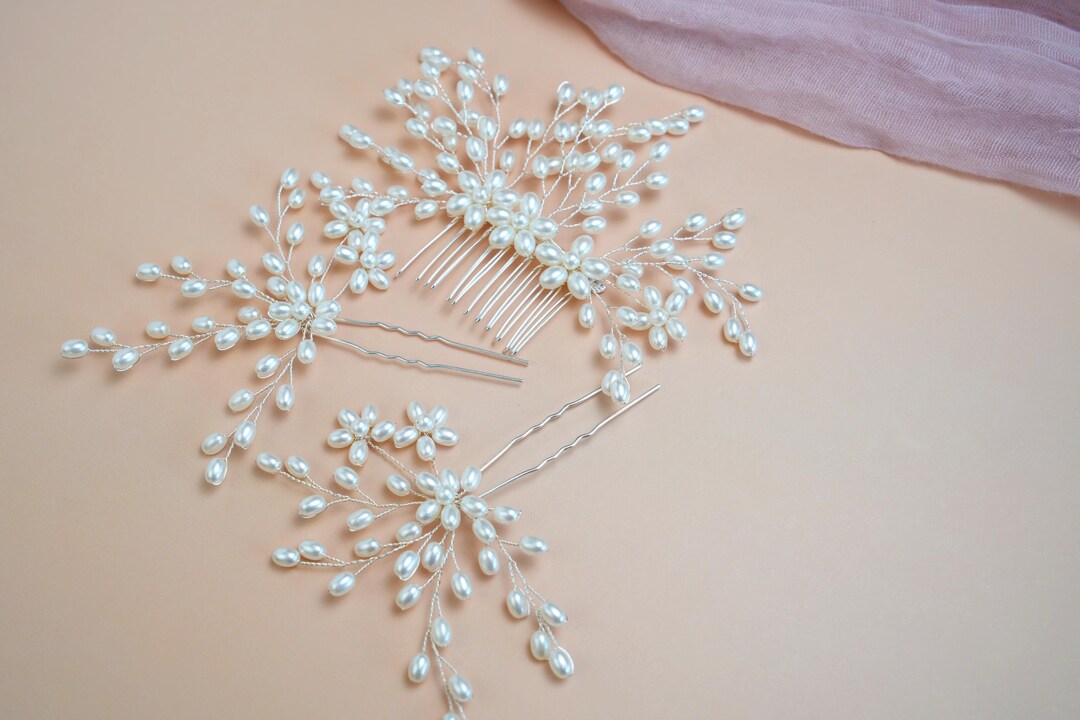 Pearl Bridal Hair Comb & Pins Set: Elegant Wedding Hair Accessories - Etsy