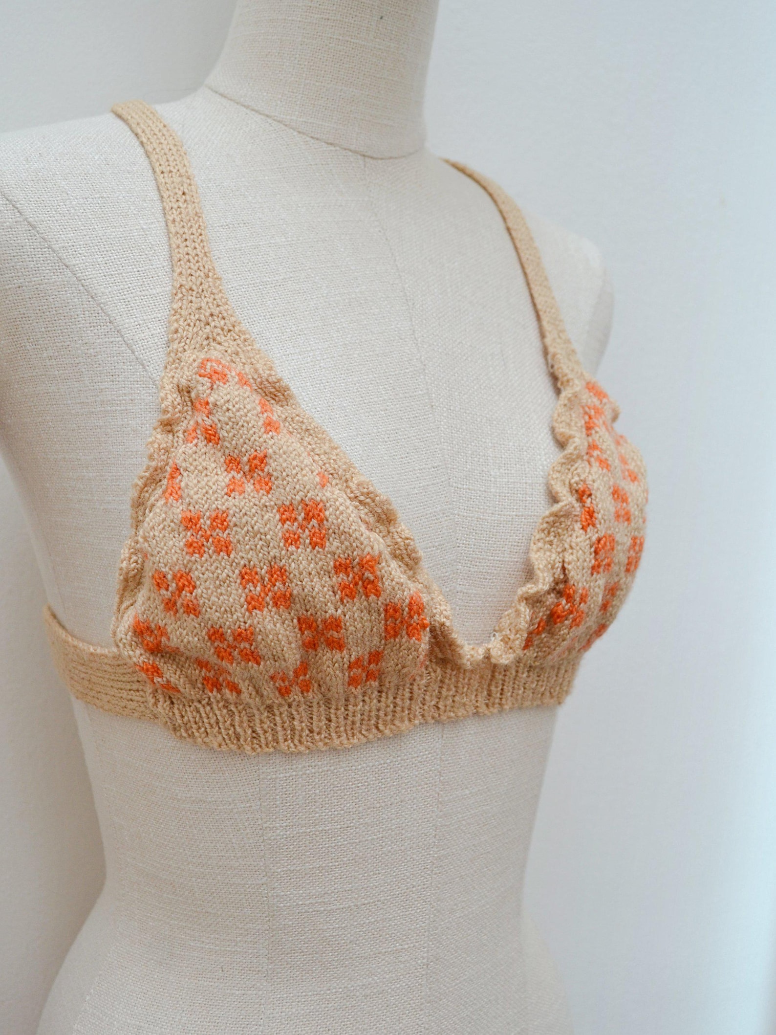 1970s Low Rise Knit Bikini, 70s Triangle Top Knitted Beachwear, Risqué ...