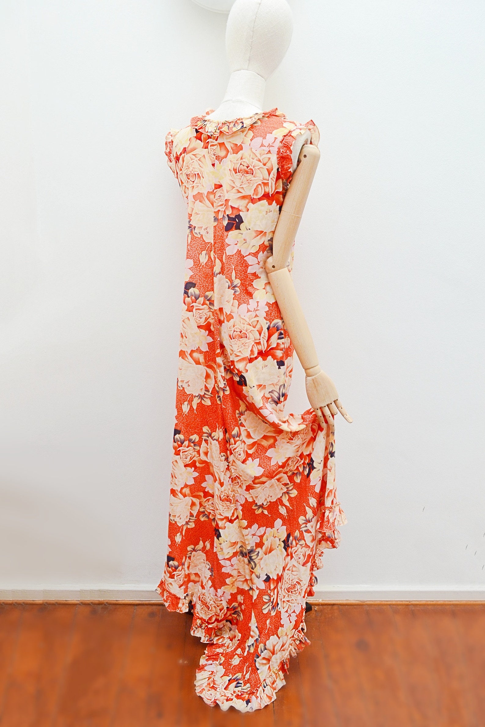 1940s Red Cotton Graphic Rose Print Holoku Holomuu Style - Etsy