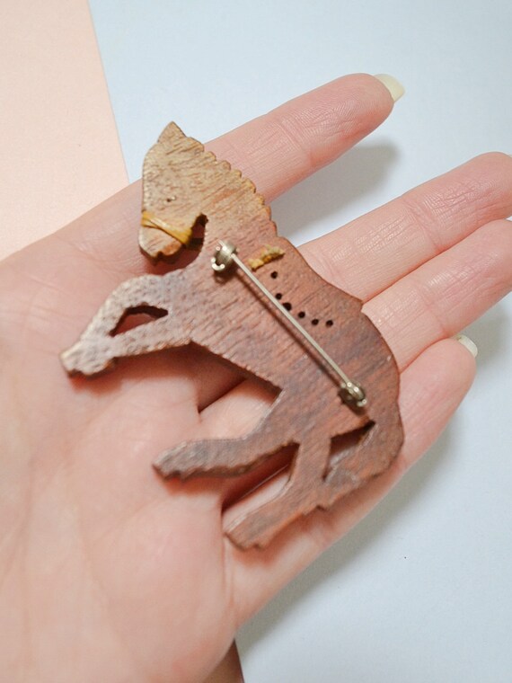 1940s Carved wooden horse brooch, Bakelite era Wood s… - Gem