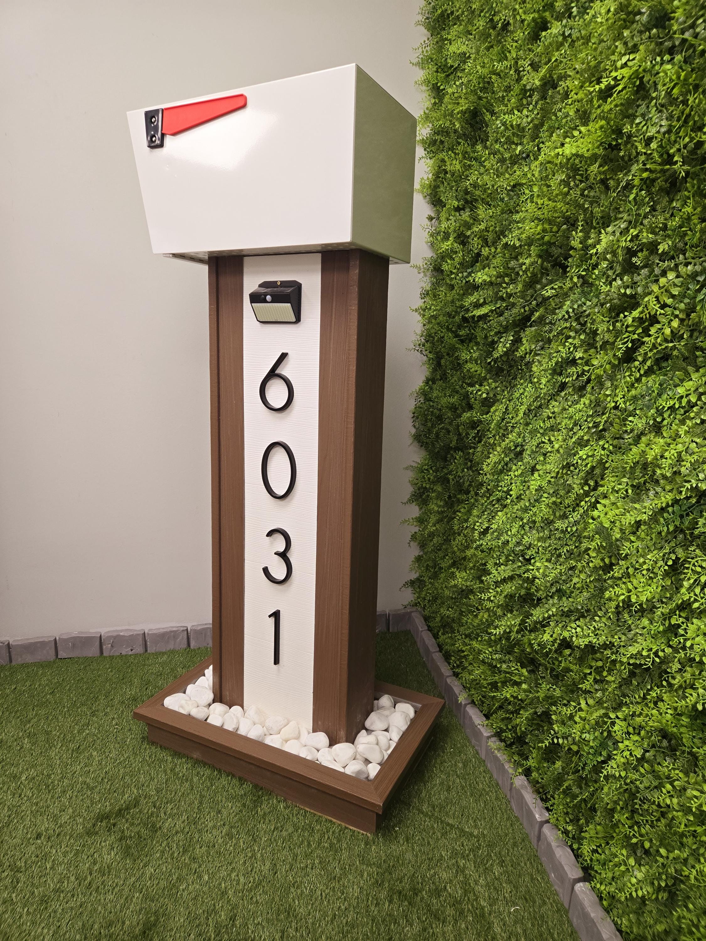 Modern Composite Mailbox Stand: Metal Mailbox, House Numbers Included ...
