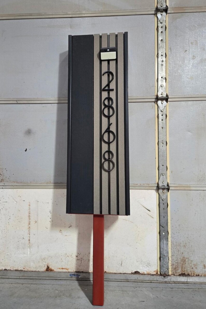 Modern Composite Mailbox With Solar Light: Weather-resistant Mailstand ...