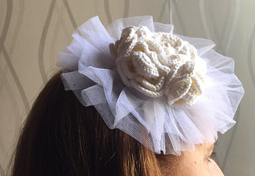 Crochet Rose Wedding Fascinator, Tulle Bridal Hairpiece - Etsy