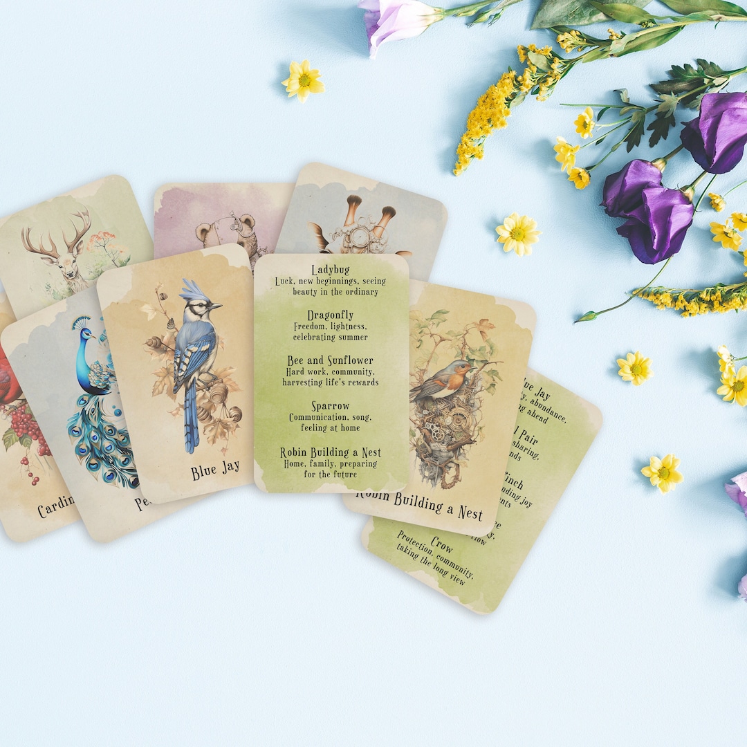 Vintage Animal Oracle Deck - 32 Oracle Cards in Velvet Pouch, Tarot ...
