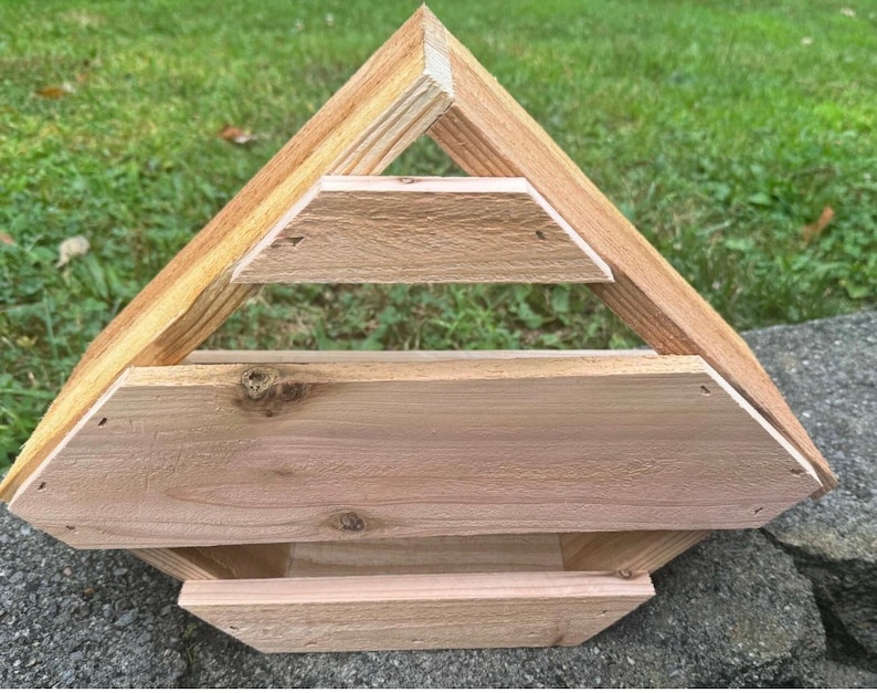 Handmade Bird Nesting Box – Outdoor Cedar Wooden Nest Box for Backyard ...