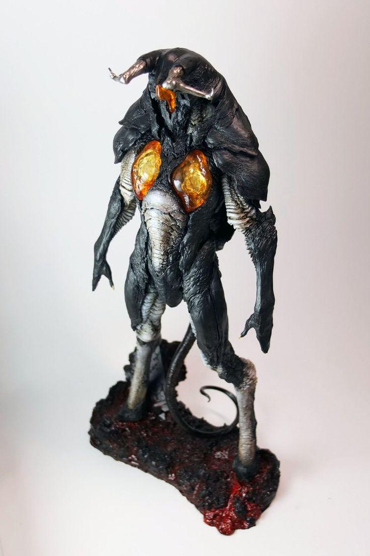Zetton Remake Figure – Ultraman Kaiju Statue | Realistic Resin Model ...