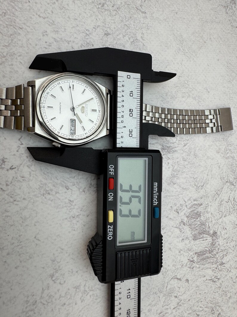 Vintage Seiko 5 Automatic | Original Bracelet | Day Date | Japanese ...