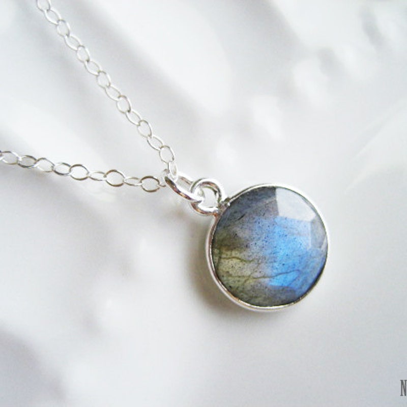 Labradorite Pendant - Etsy