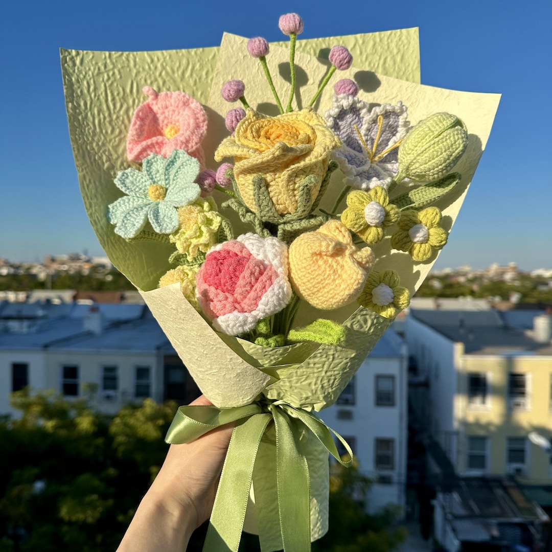 Handmade Crochet Flower Bouquet: Forever Rose Anniversary Gift - Etsy