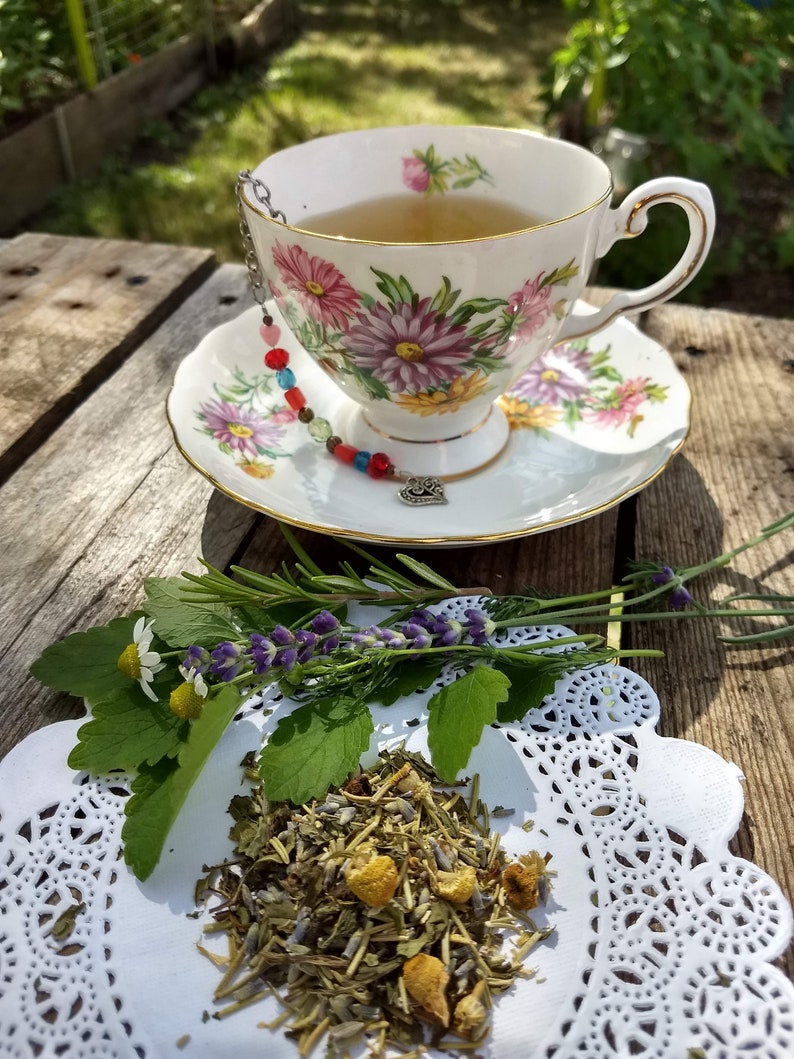 Calming Spirit Loose Herbal Tea, Mint, Lavender, Chamomile, Cloves, No ...