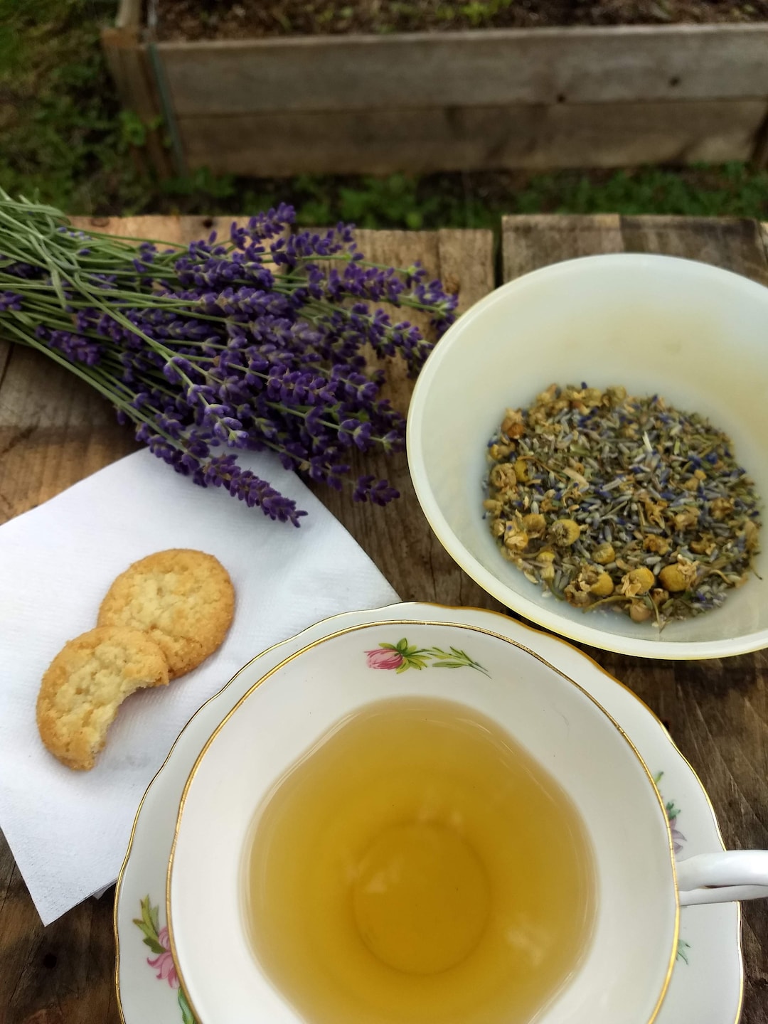 Nerve Soothing Loose Herbal Tea, Chamomile, Thyme, Marjoram, Sage ...