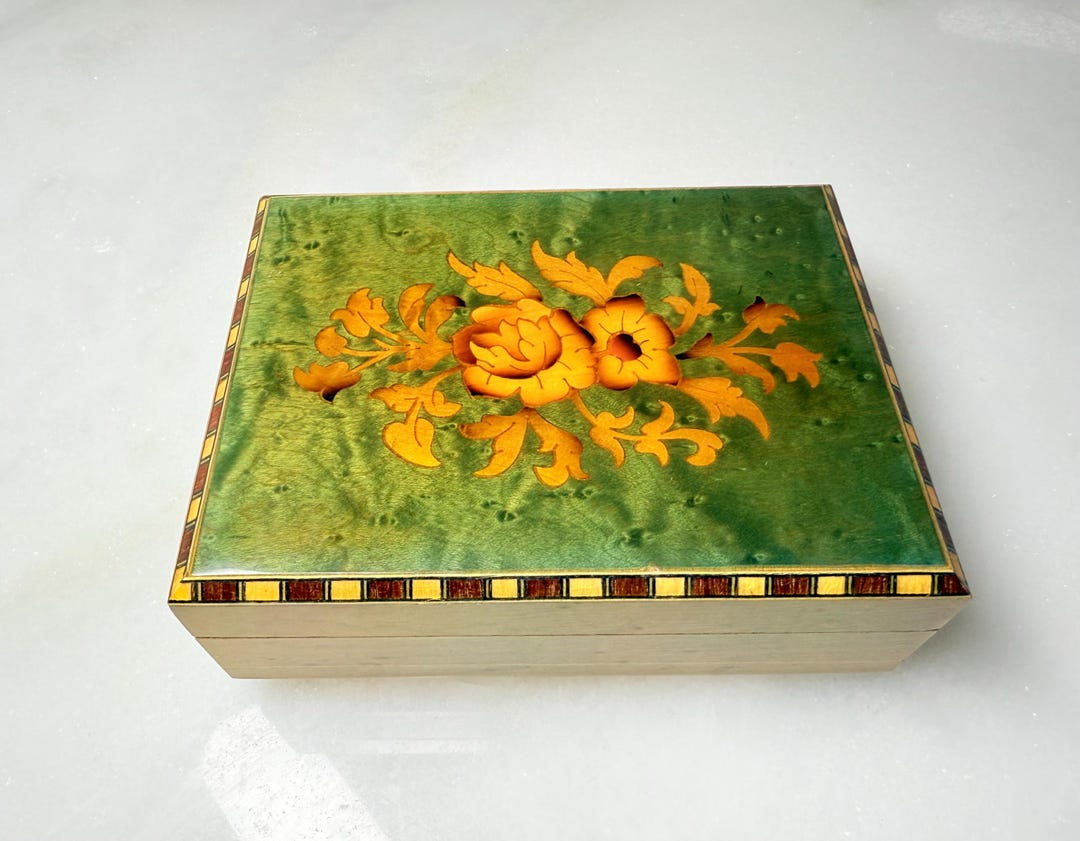 Vintage Sorrento Marquetry Music Box, Italian Floral Inlay, Plays Love ...