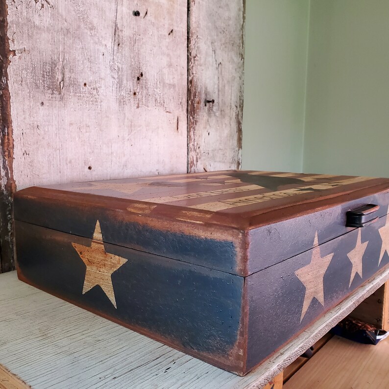 Primitive Flag Box on Vintage Silverware Box Americana Vintage | Etsy