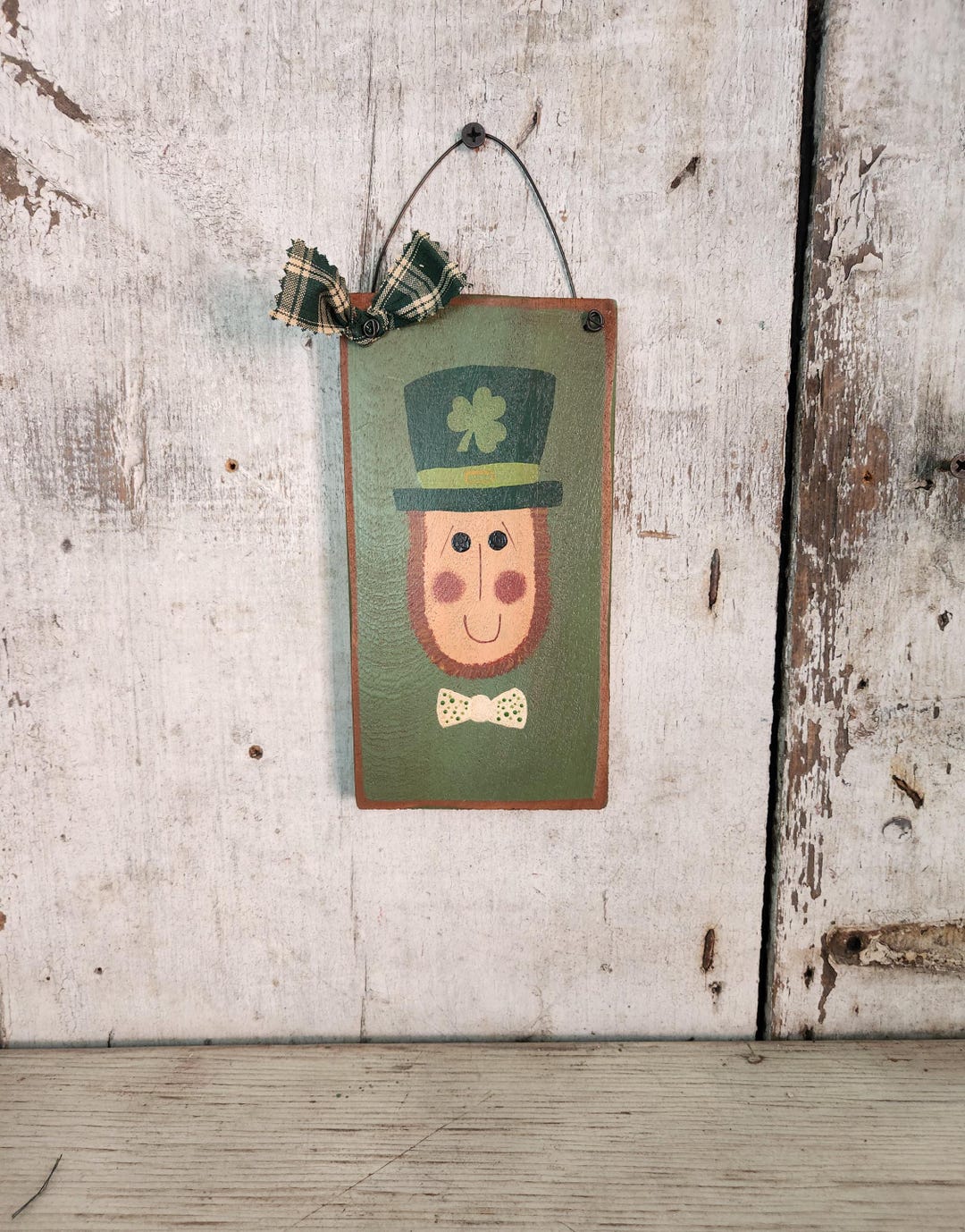 Primitive St. Patrick's Day Primitive Shamrock Primitve Leprechaun Wall ...