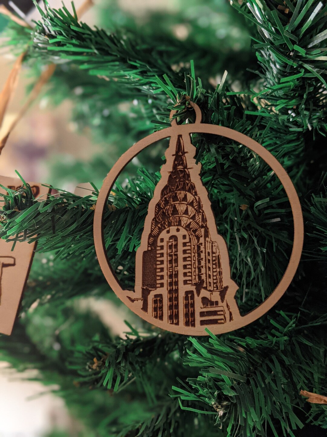 Chrysler Building Magnet Keychain Ornament - Etsy