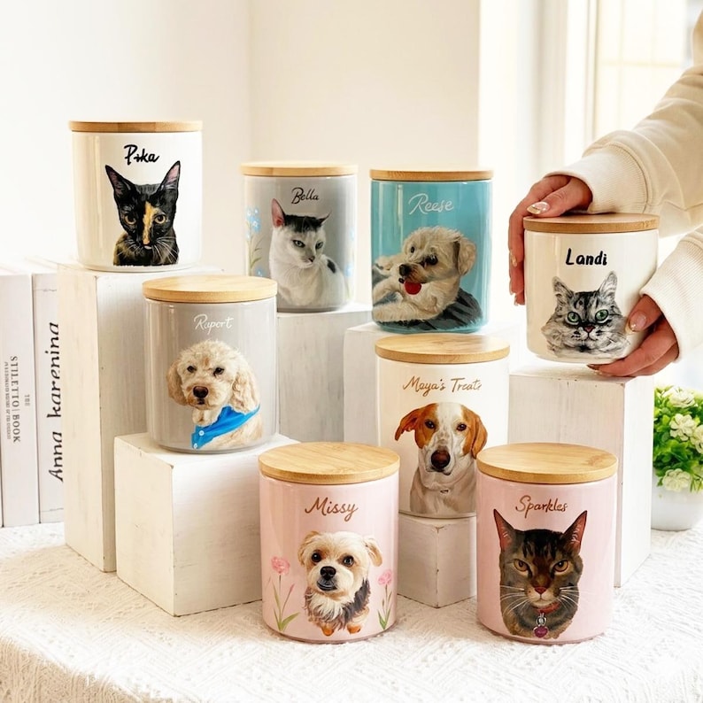 Hand-painted Custom Pet Portrait Urn, Personalized Ceramic Dog Cat ...