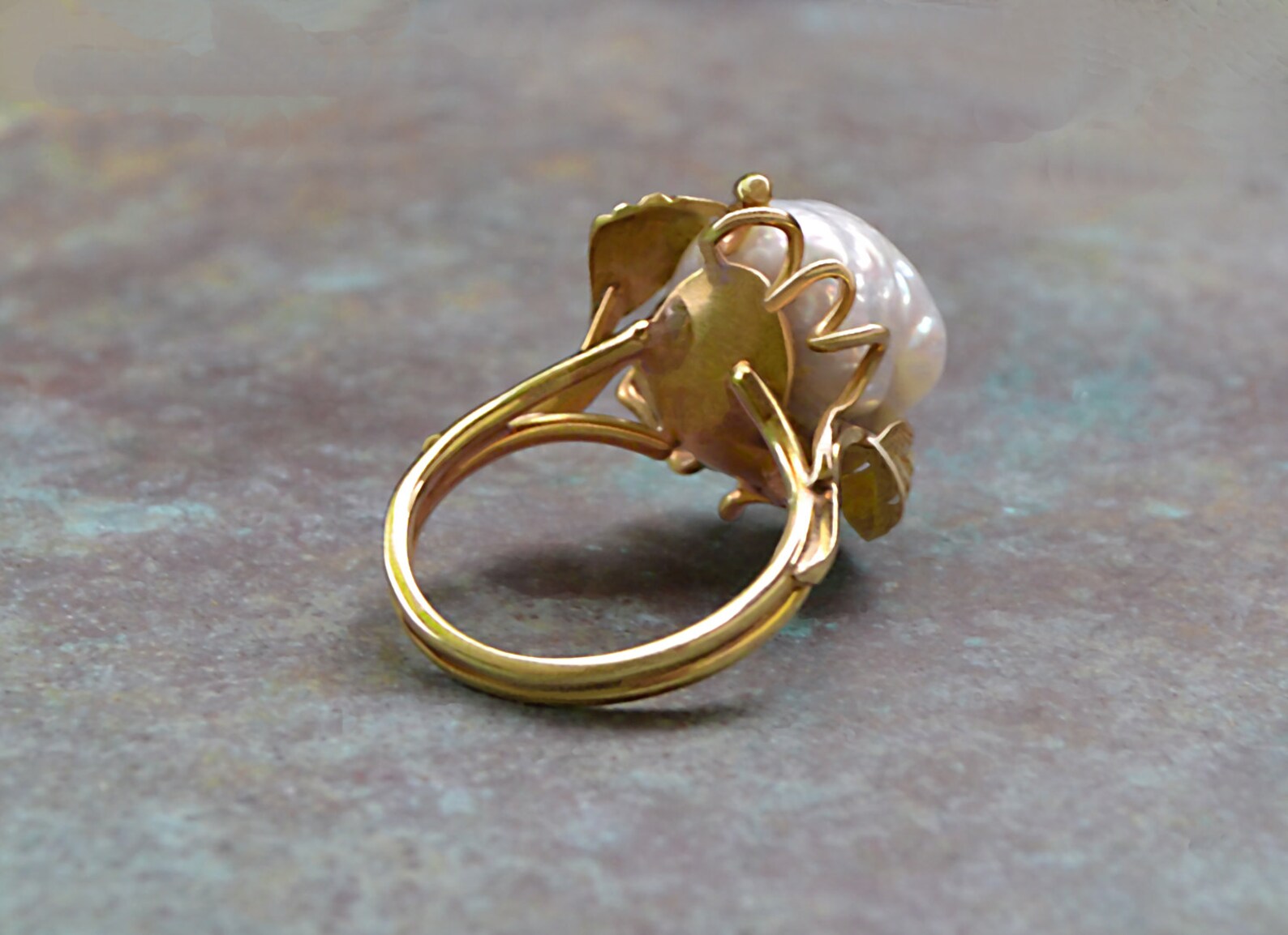 Exceptional Vintage High Luster 12mm Baroque PEARL RING 14K Gold Size 5 ...