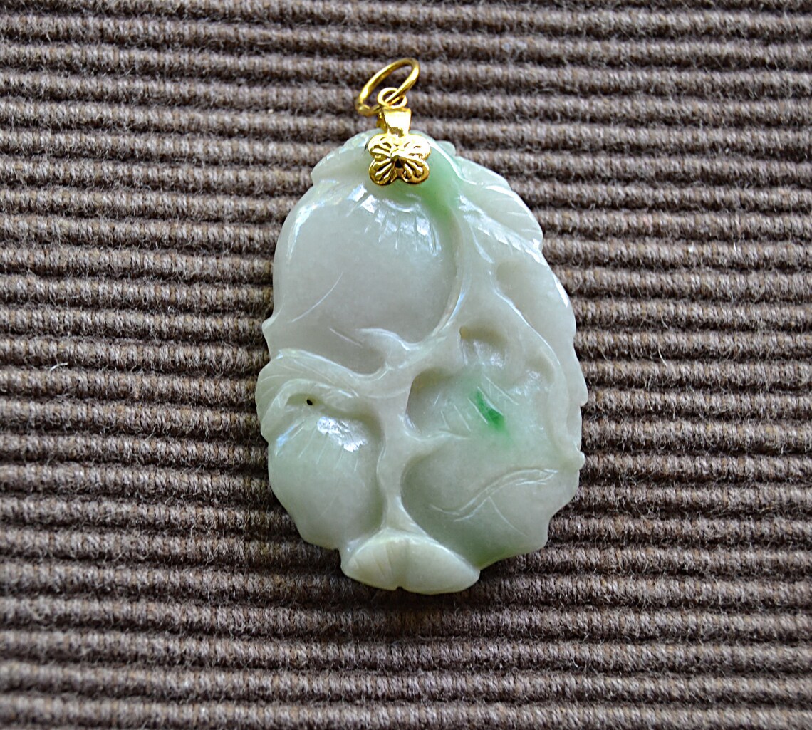 Estate Antique CHINESE Moss on Snow Hand Carved JADEITE PENDANT 14K ...