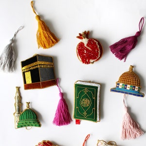 30 Piece Bundle Decorative Heirloom Garland, Islam, Muslim Celebration ...