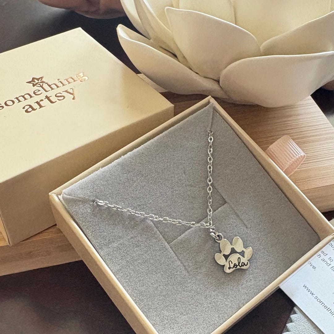 Engraved Paw Print Necklace: Gold or Silver Pet Memorial Jewelry - Etsy