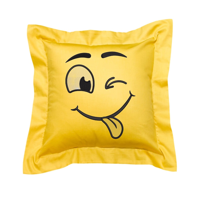 Winking Tongue Out Emoji PNG | Funny Smiley Face Clipart | Cute Emoji ...