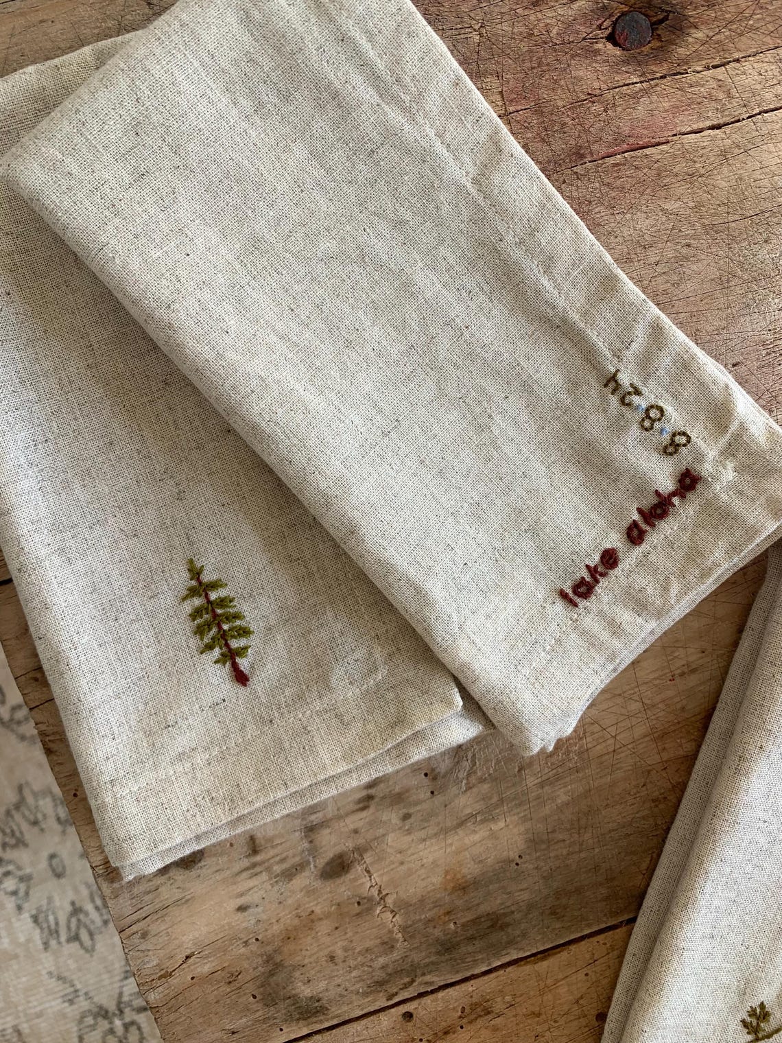 Custom Hand Embroidered Linen Napkins - Etsy