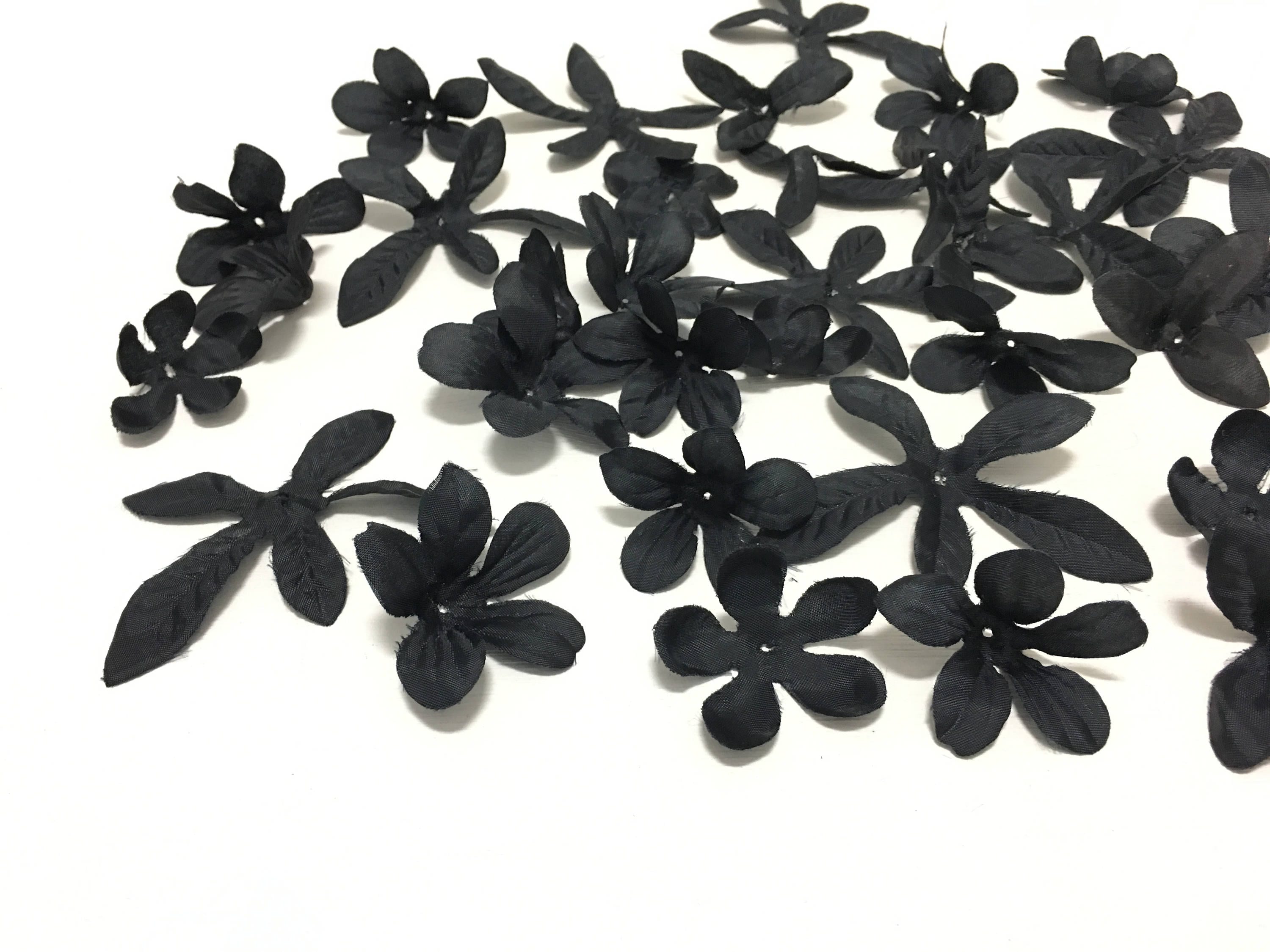 32 Black Flower Petals Various Shapes And Sizes Artificial Etsy 32-black-flower-petals-various-shapes-and-sizes-artificial-etsy