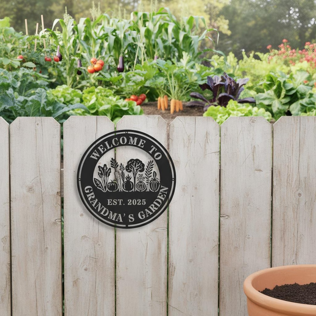 Custom Garden Sign, Personalized Vegetable Sign, Garden Decor ...