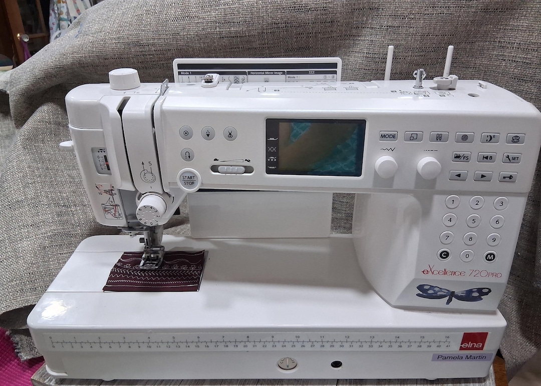 ELNA Excellence 720 Pro Ele Tronic Sewing Machine Lots of Accessories ...