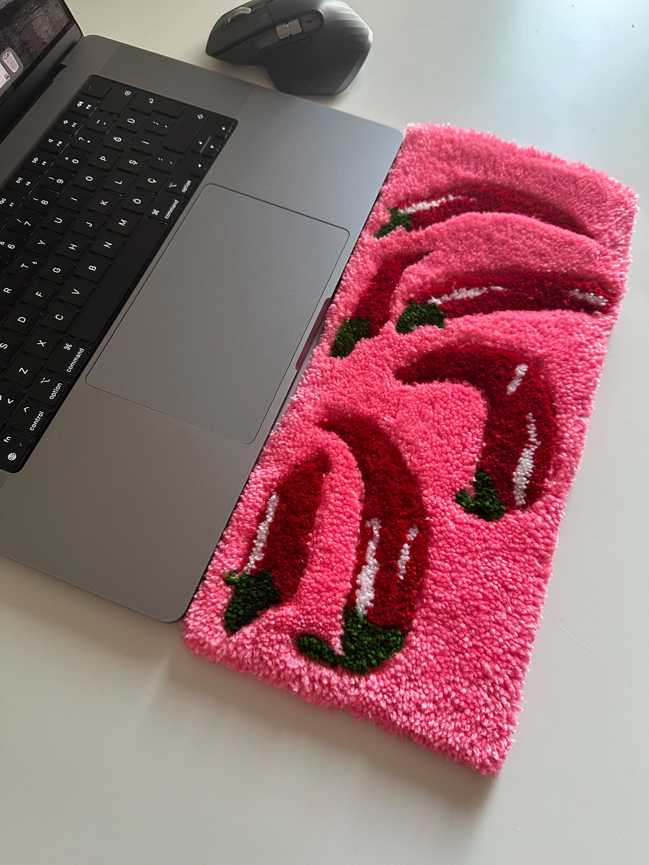 Handmade Tufted Keyboard Rug – Custom Gamer Desk Mat, PC Setup Decor - Etsy