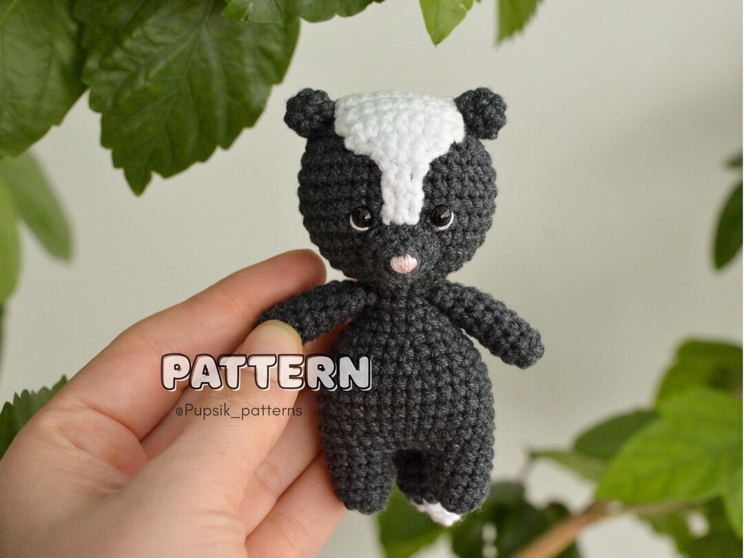Crochet Skunk Pattern, Easy Amigurumi Animal Toy (PDF Digital Tutorial ...