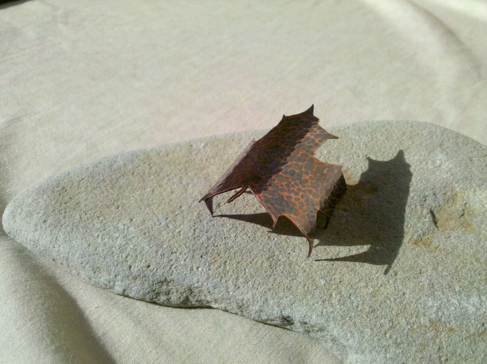 Maple Leaf Head Badge - Etsy