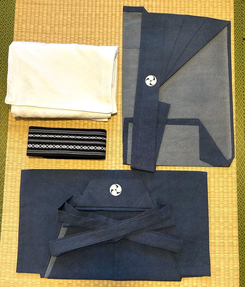Kamishimo Total Set! Men's Samurai Bushi Kimono M-L Size (three-pronged ...