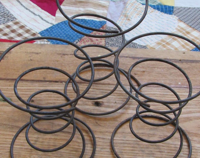 Rusty Metal Bed Springs, Set of 3, Primitive Farmhouse Decor - Etsy