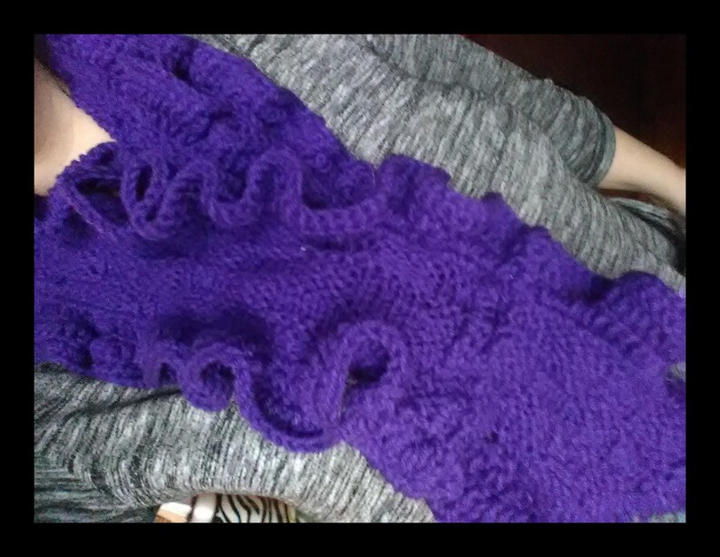 Ribbed Knit Ruffled Edge Cowl, Knitted Ruffle Cowl, Knitted Scarf ...