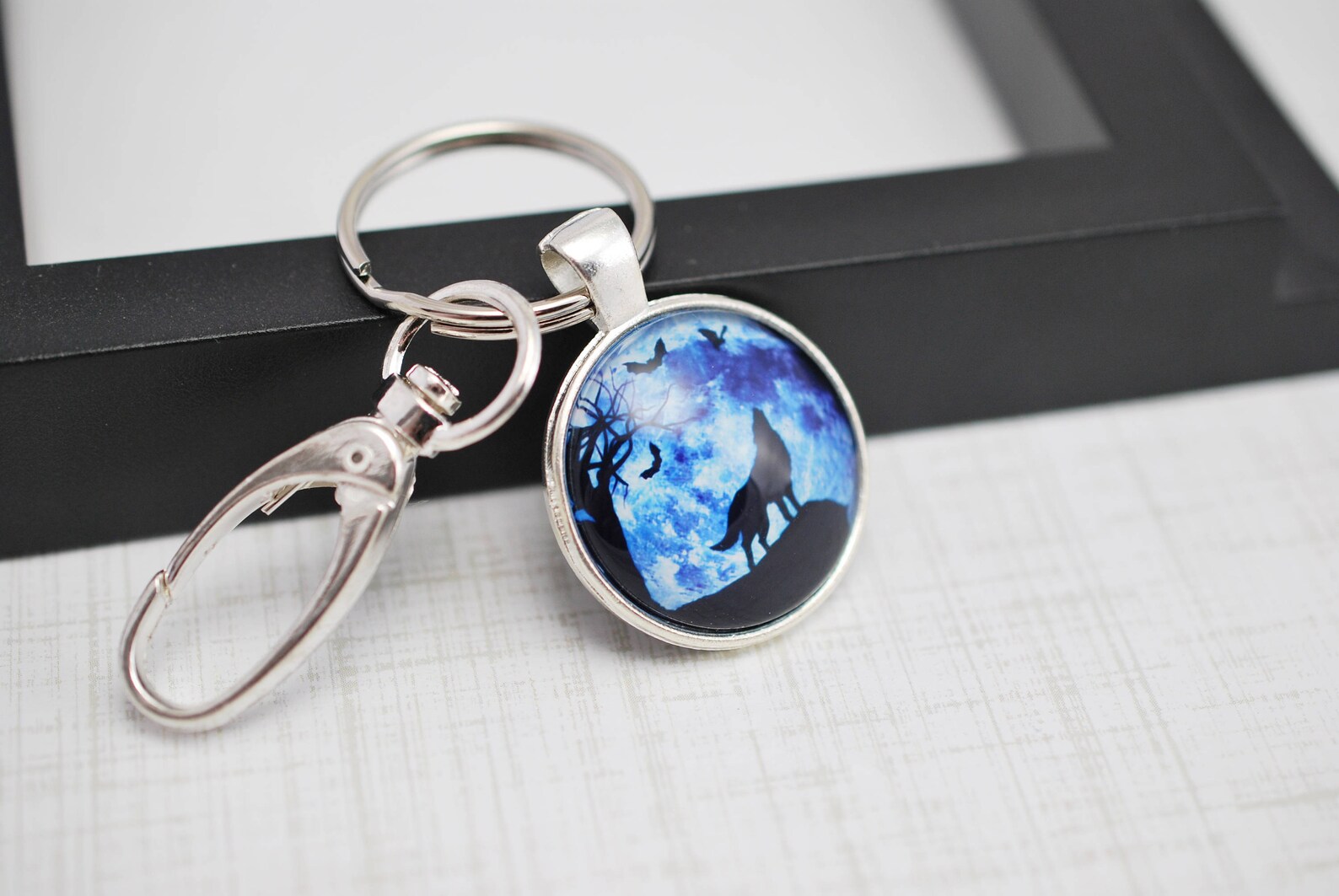 Blue Howling Wolf Keychain: Silver Key Ring, Wolf Lover Gift - Etsy
