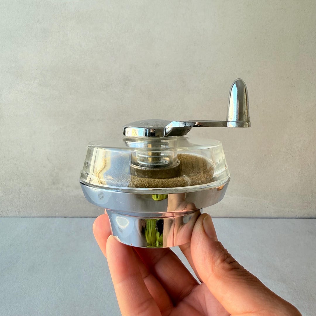Vintage Nutmeg Grater Grinder- WM Bounds Chrome & Acrylic W/ Hand Crank ...