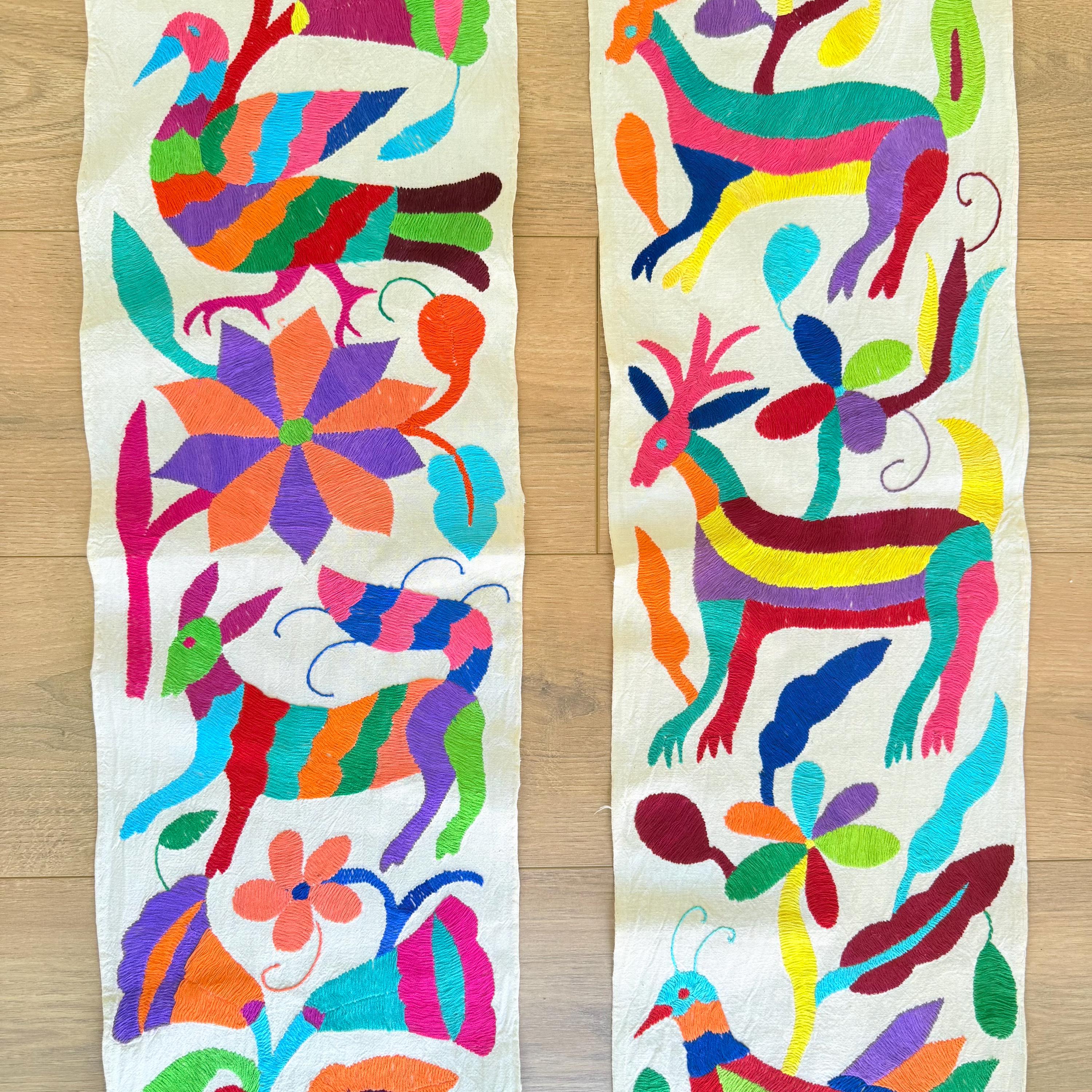 Pair of Vintage Mexican Otomi Embroidered Table Runners – Multicolor ...