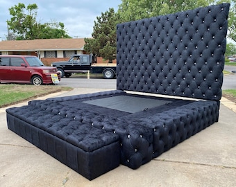 Diamond tufted bed with crystal buttons store