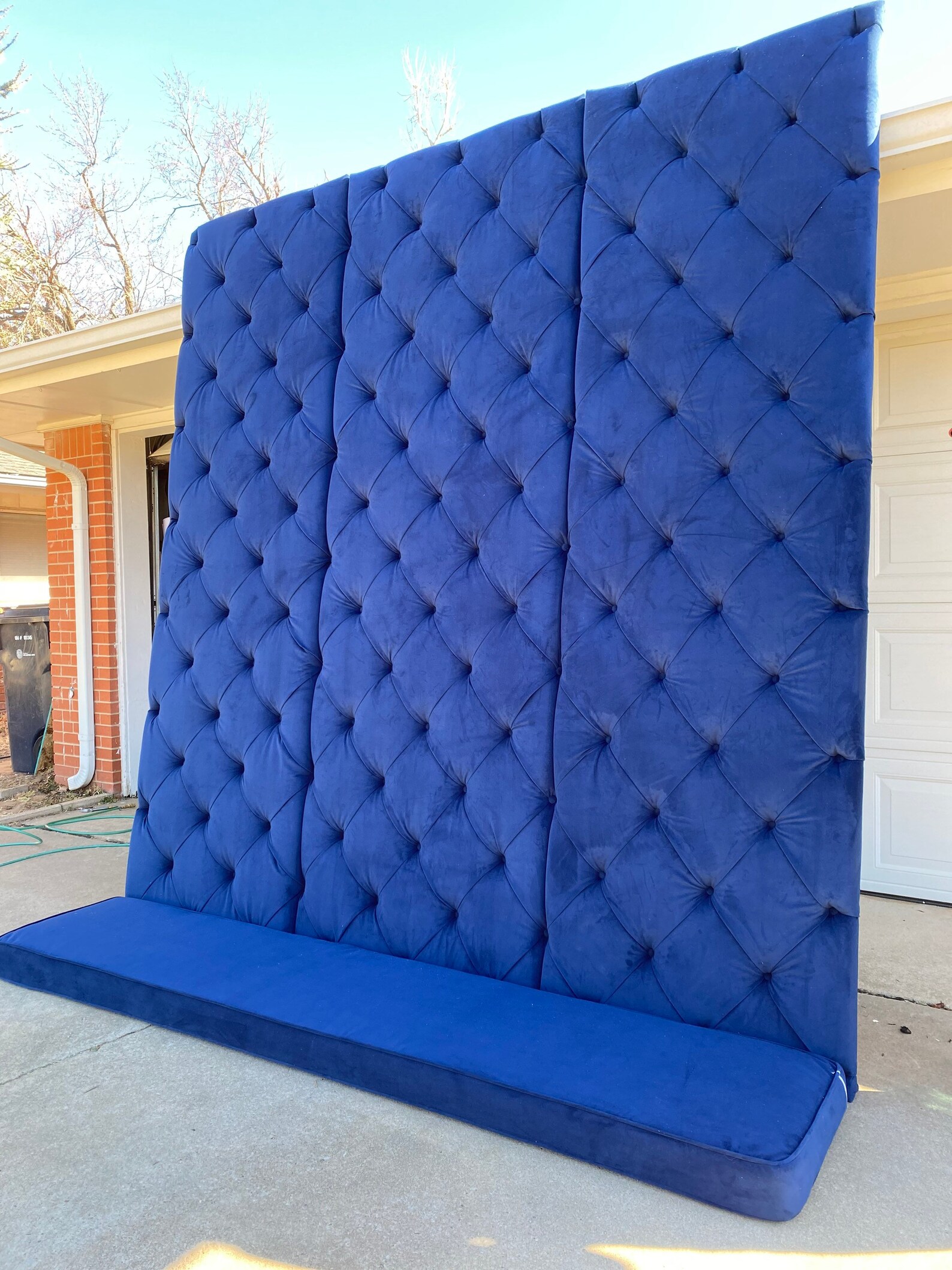 Custom Tufted Wall Panels: Upholstered Banquette Seating - Etsy
