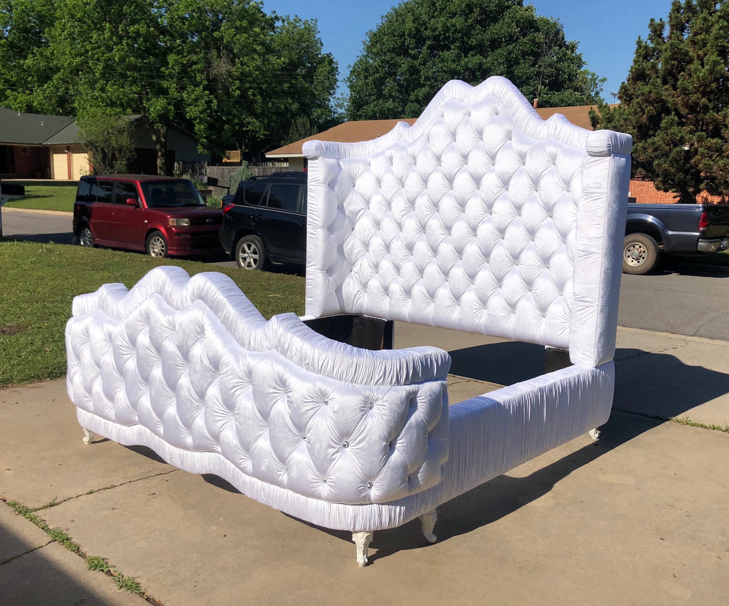 French Tufted Bed: Curved Footboard, Upholstered Frame (MADE TO ORDER ...