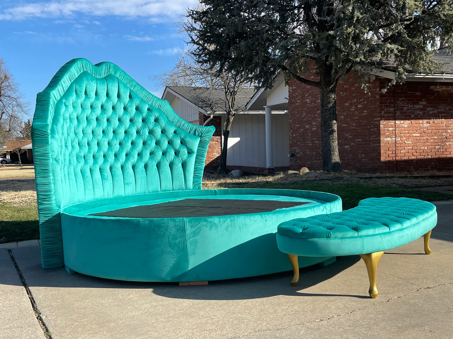 Round Bed Platform Frame Tufted Upholstered Bed Custom Scallop - Etsy