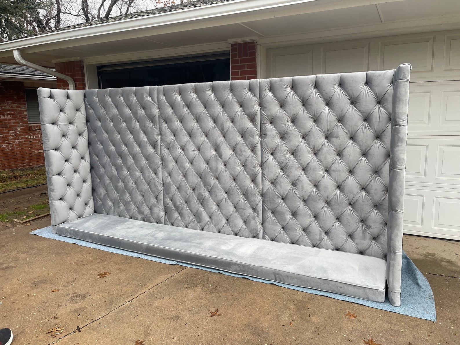 Custom Upholstered Wall Panels: Tufted Banquette Seating, Any Size - Etsy