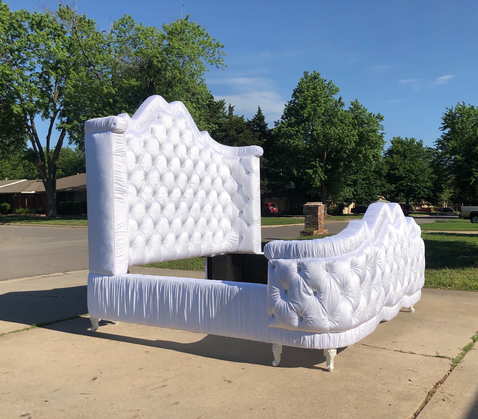 French Tufted Bed: Curved Footboard, Upholstered Frame (MADE TO ORDER ...