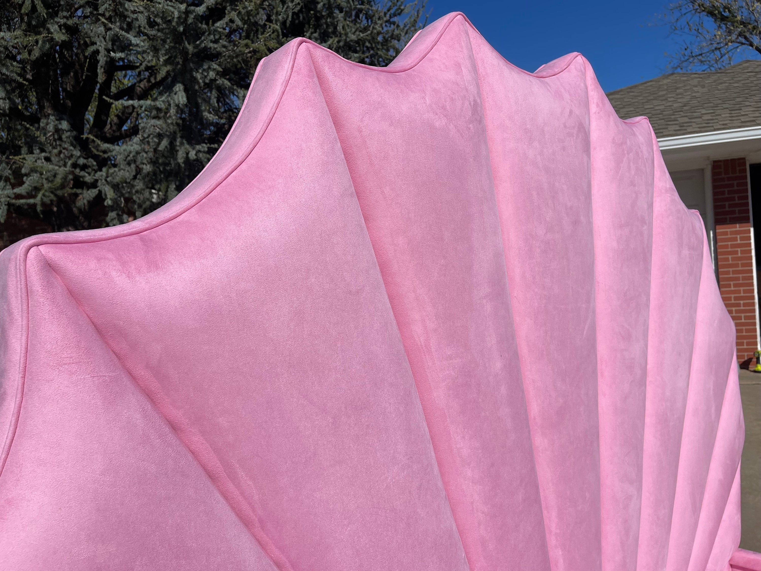 Clam Shell Velvet Bed Frame: Barbie Inspired Custom Tufted Headboard - Etsy