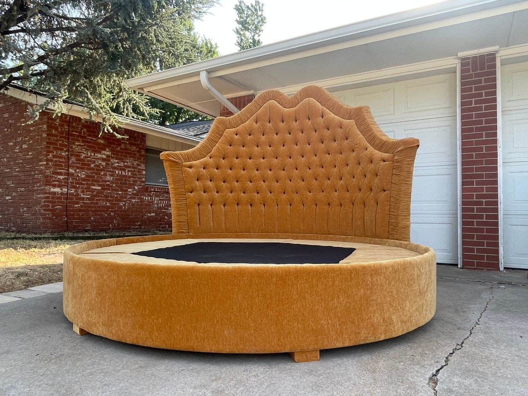Round Bed Platform Frame: Tufted Velvet, Custom French Design - Etsy