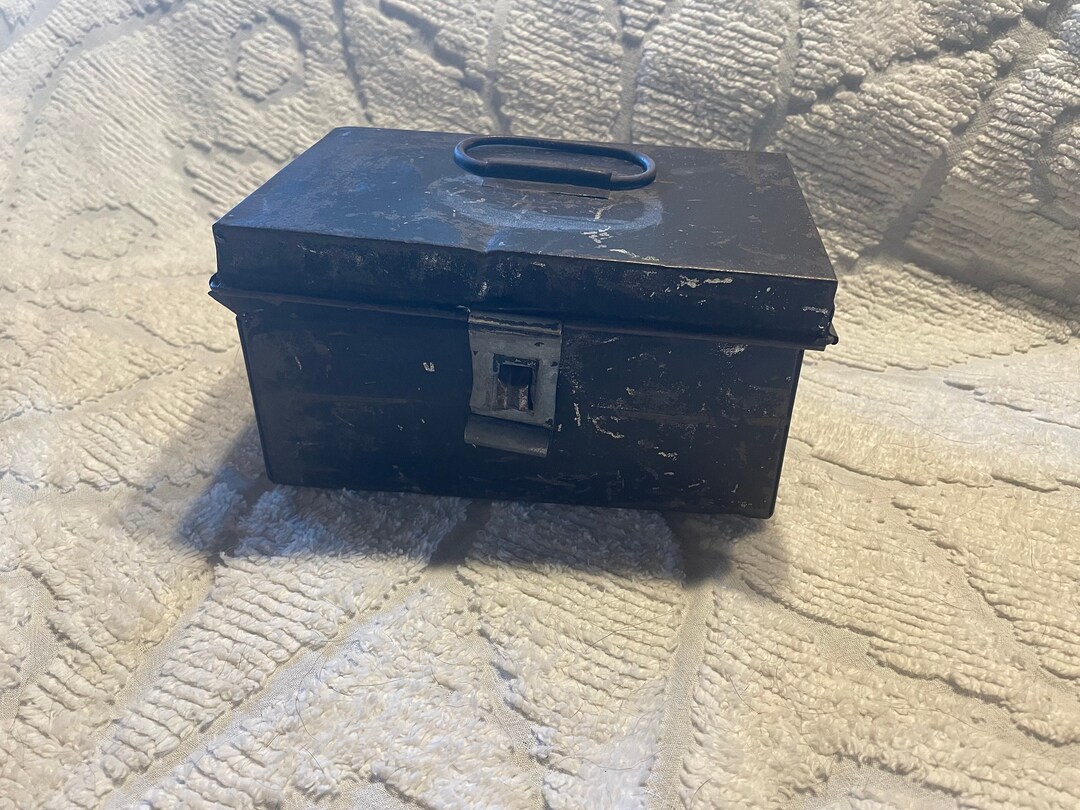 Metal Vintage Box Dented Storage - Etsy