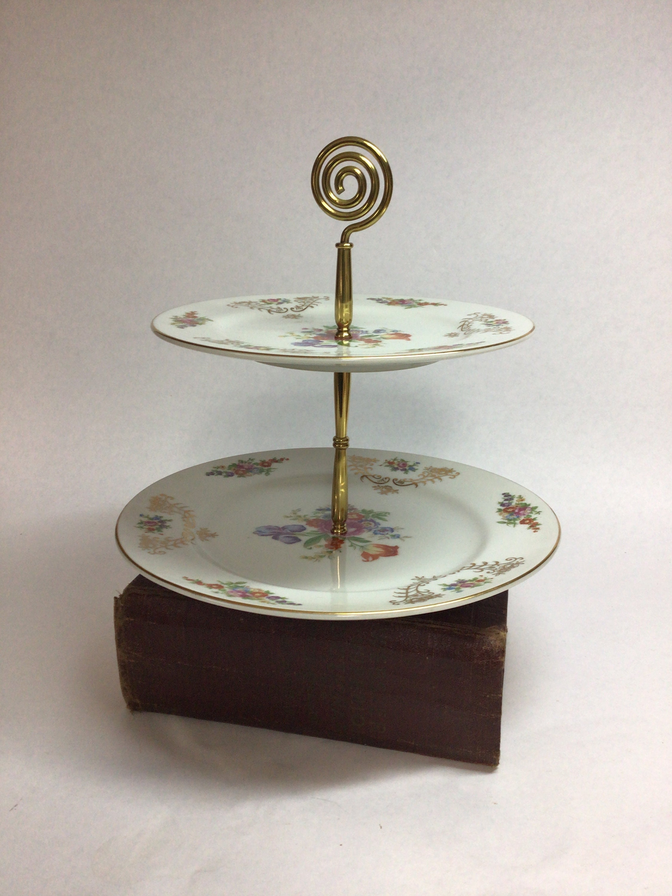 Two Tier Dessert Cupcake Scone Stand Floral Vintage Cottage - Etsy