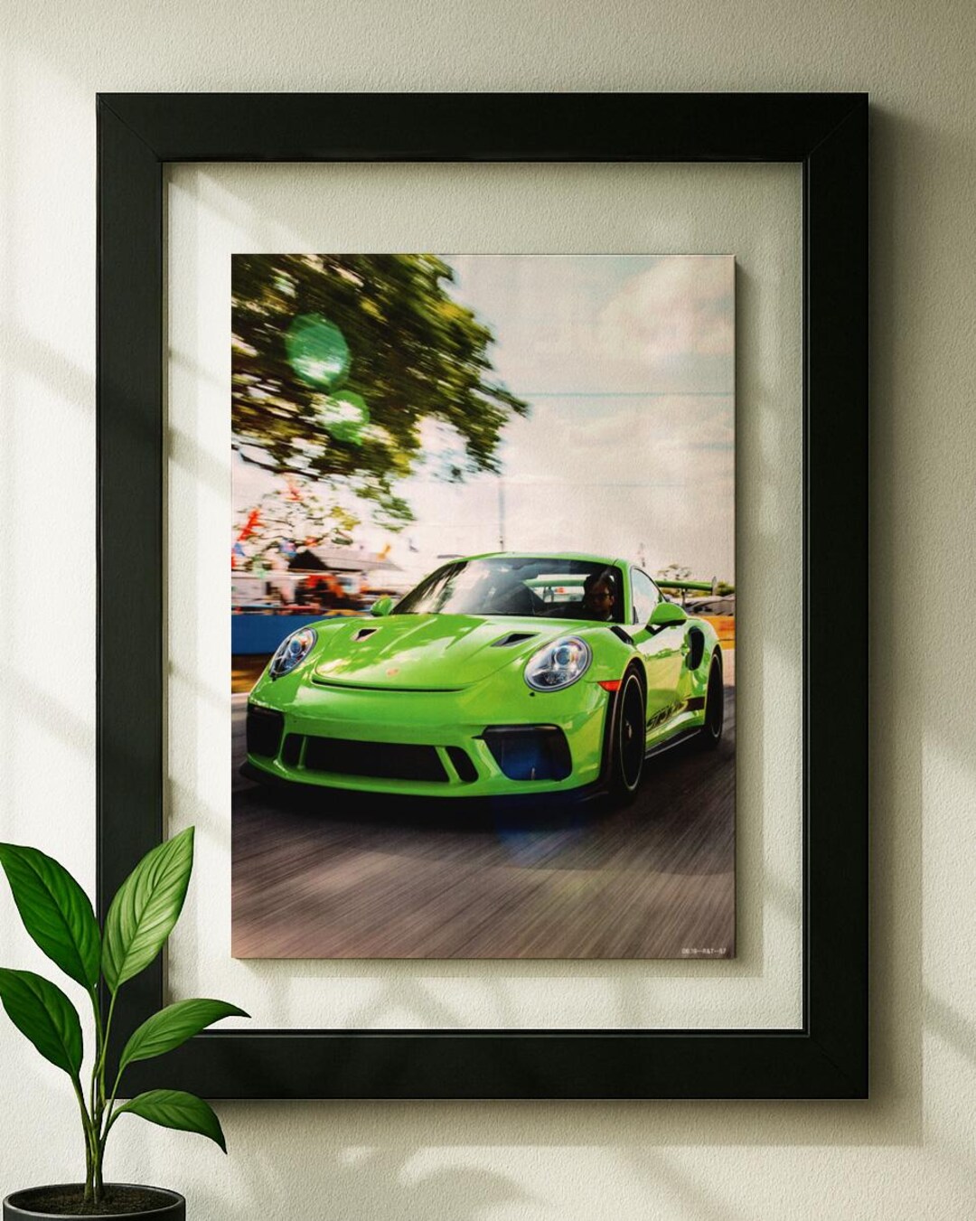 Floating Frame Porsche 911 GT3RS Original Advertisement Magazine Print ...