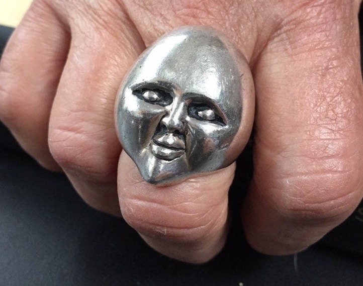 41g Artisan Sterling Silver Sculptural Portrait Ring - Etsy